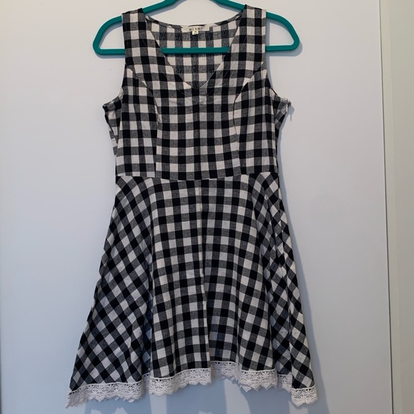 Francesca's Collections | Dresses | Francescas Bw Gingham Dress | Poshmark